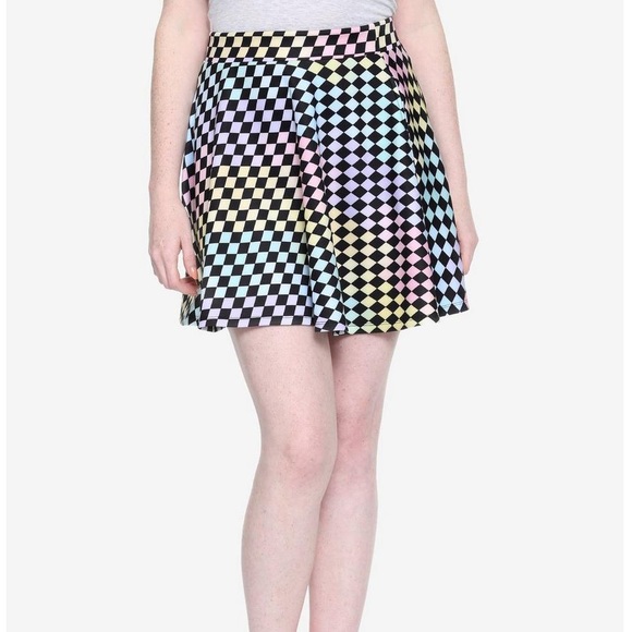 Hot Topic | Skirts | Hot Topic Pastel Checkered Skater Skirt | Poshmark